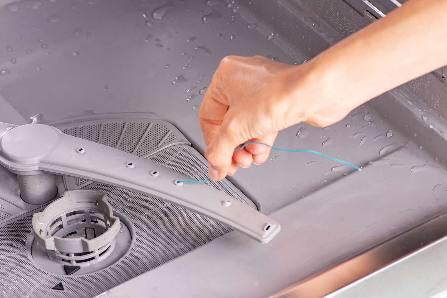 Top Tips for Cleaning Your Viking Dishwasher Spray Arms